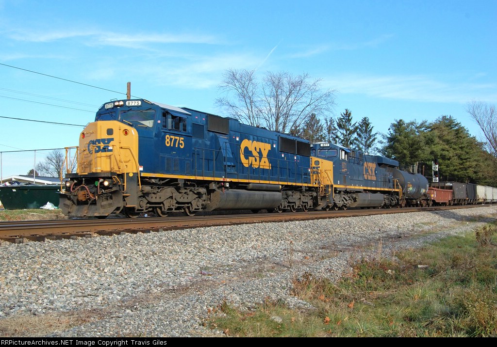 CSX 8775